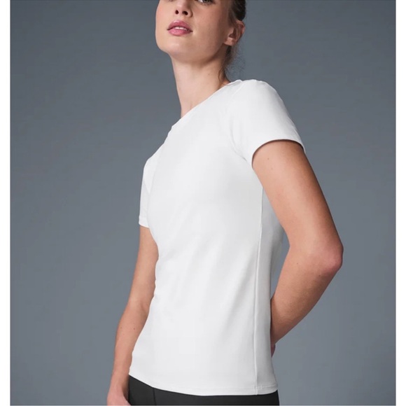 ALO Yoga | Tops | Alo Yoga White Short Sleeve Tee | Poshmark